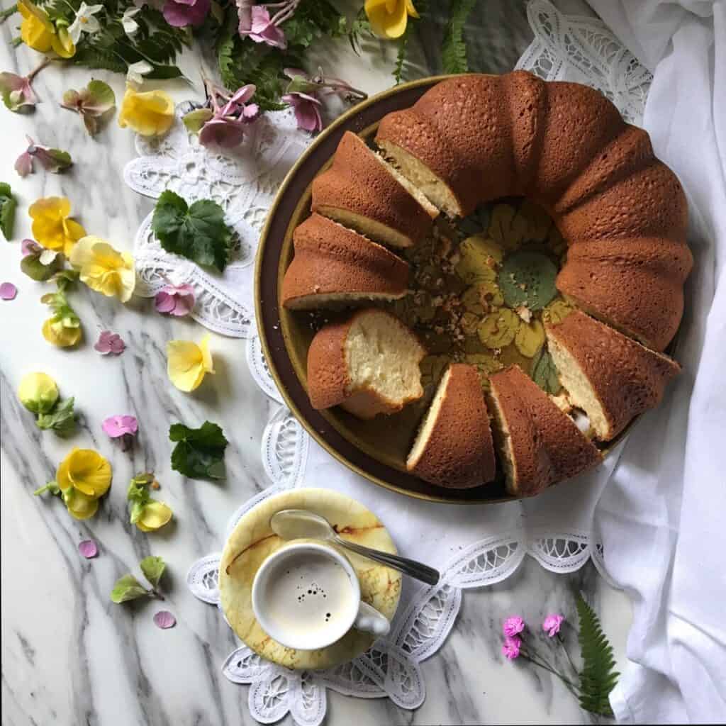 Italian Citrus Ring Cake: Only 10 minutes to make! - She Loves Biscotti