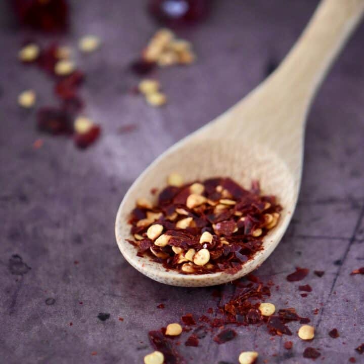 How to Make Homemade Chili Flakes - She Loves Biscotti