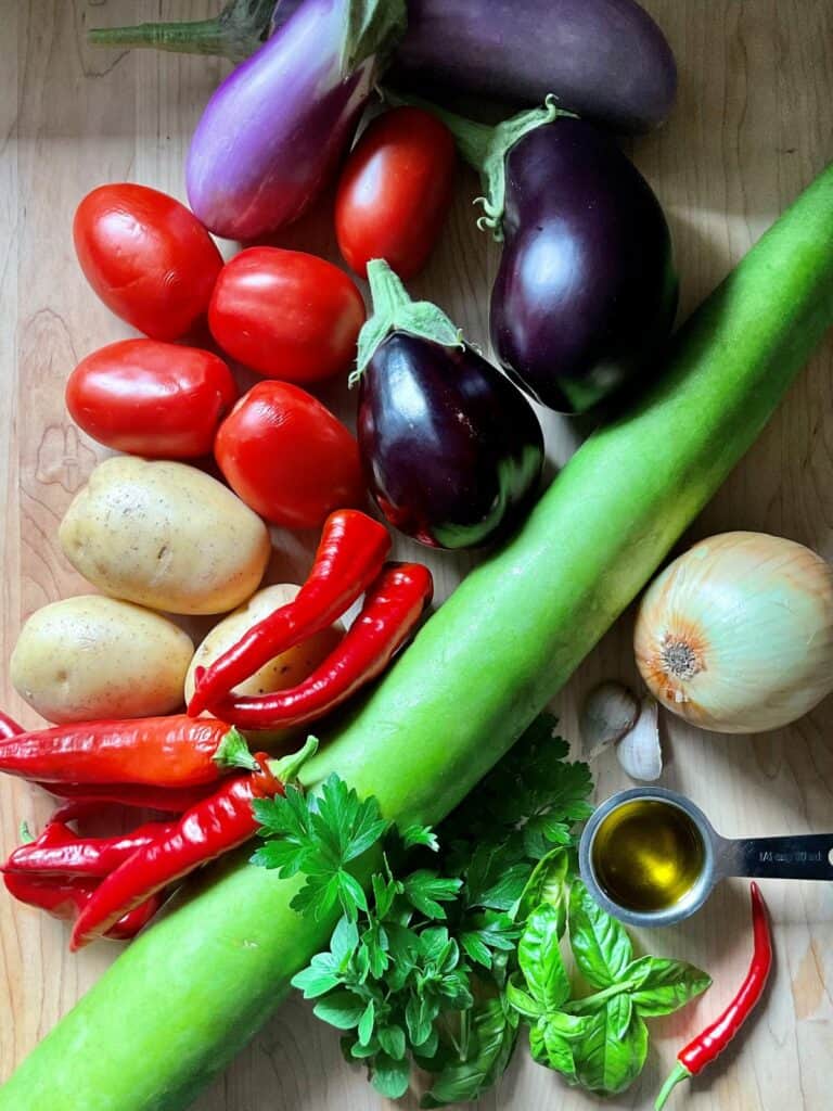 Easy Ciambotta Recipe: Italian Vegetable Stew - She Loves Biscotti